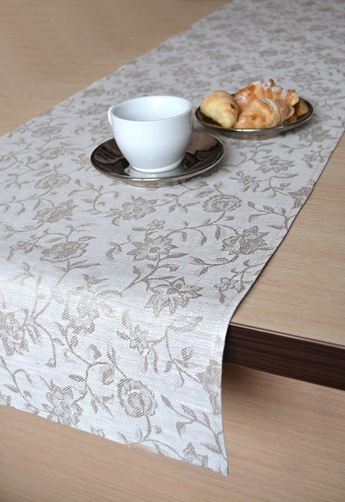 Linen Table Runner Wedding Damask Table Runner Bridal Shower Table ...
