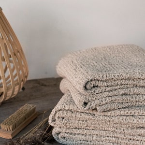 Natural Linen Bath Towels Rustic Waffle Body Towels Thick Massage Throw ...
