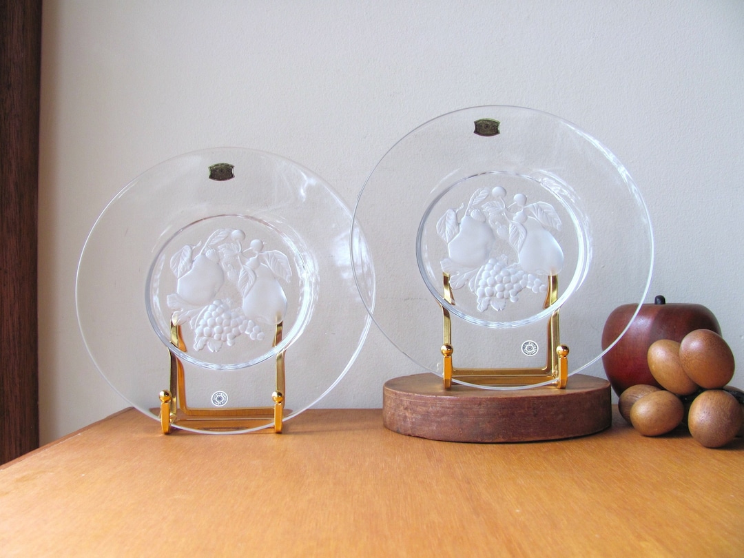 2 Fruit Plates Val St Lambert Frosted Glass Intaglio Belgium Apple Pear ...