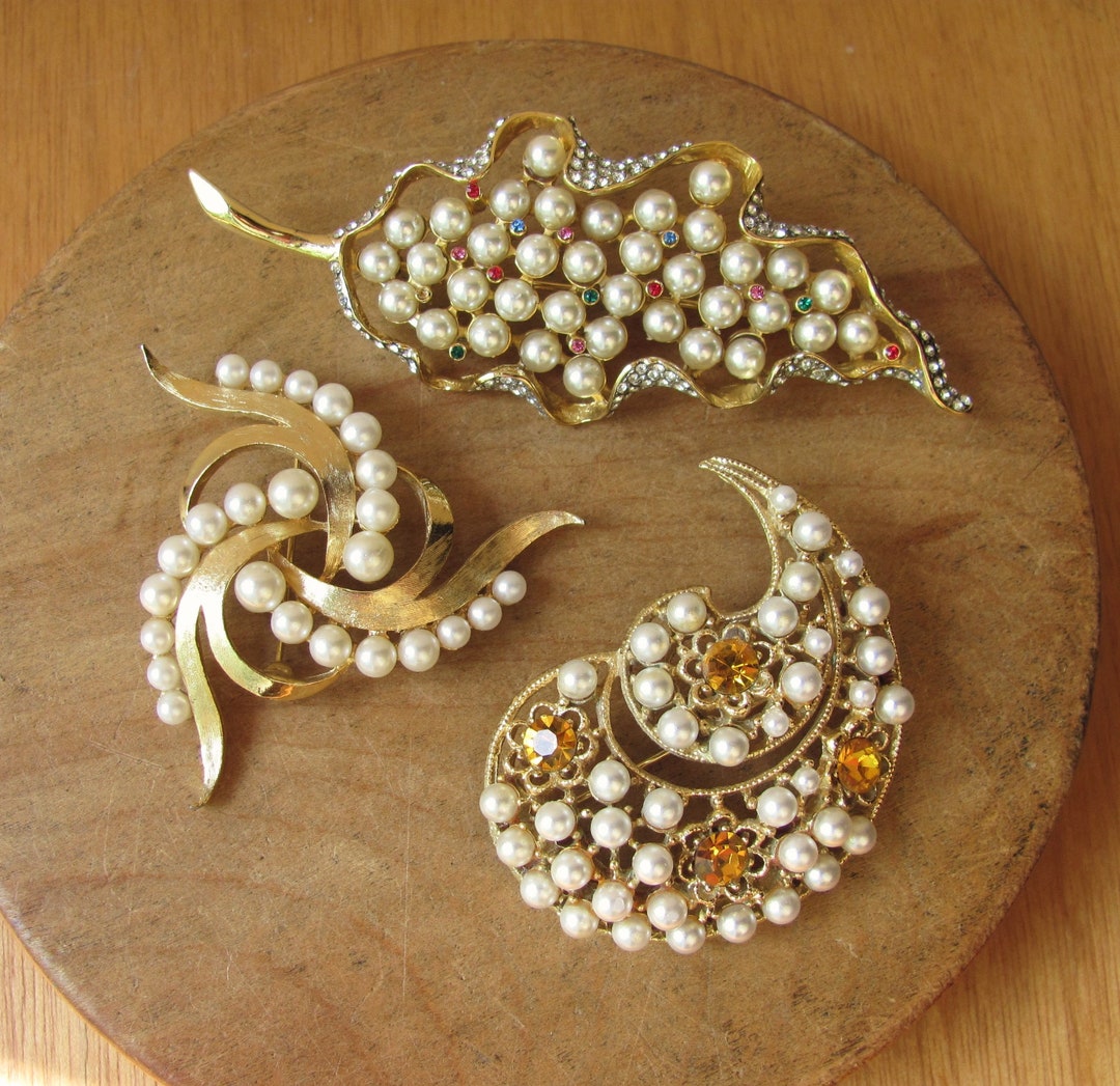 3 Faux Pearl Rhinestone Pins Brooch Paisley Leaf Swirl Amber Glass PELL ...