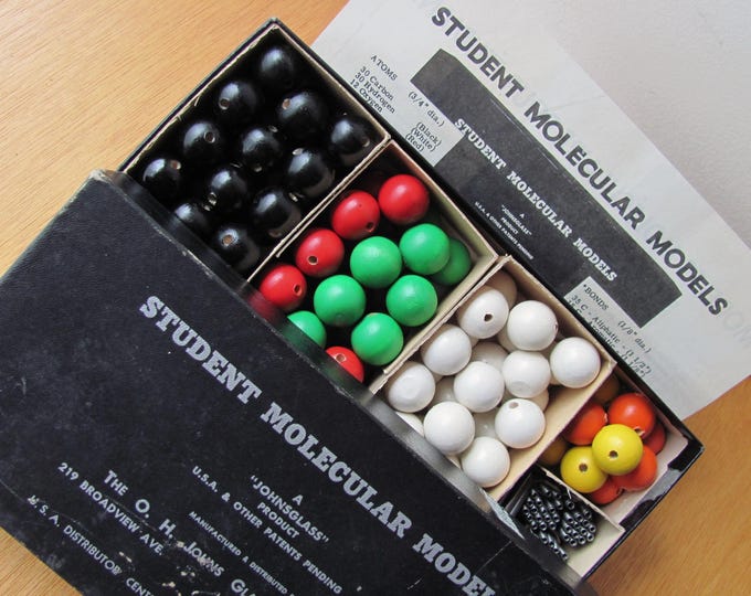 Student Molecular Models Atoms Chemistry Molecules Atomic Model Science ...