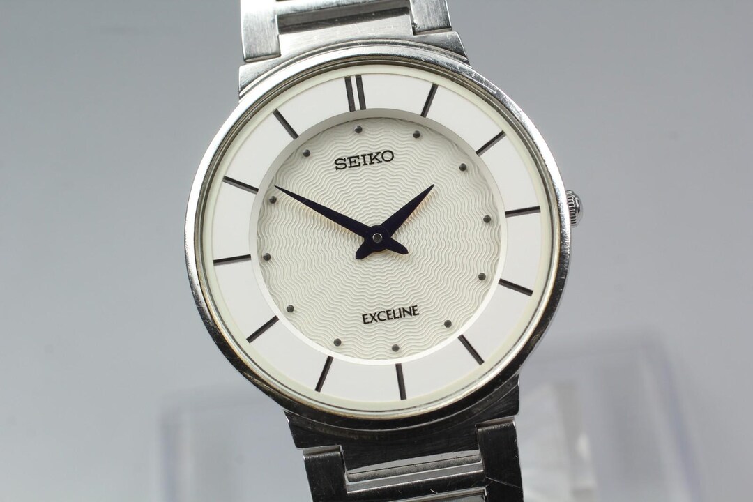 Vintage 2004 [n Mint] Seiko Exceline 4j40-0ae0 Silver Round 26mm Qz ...