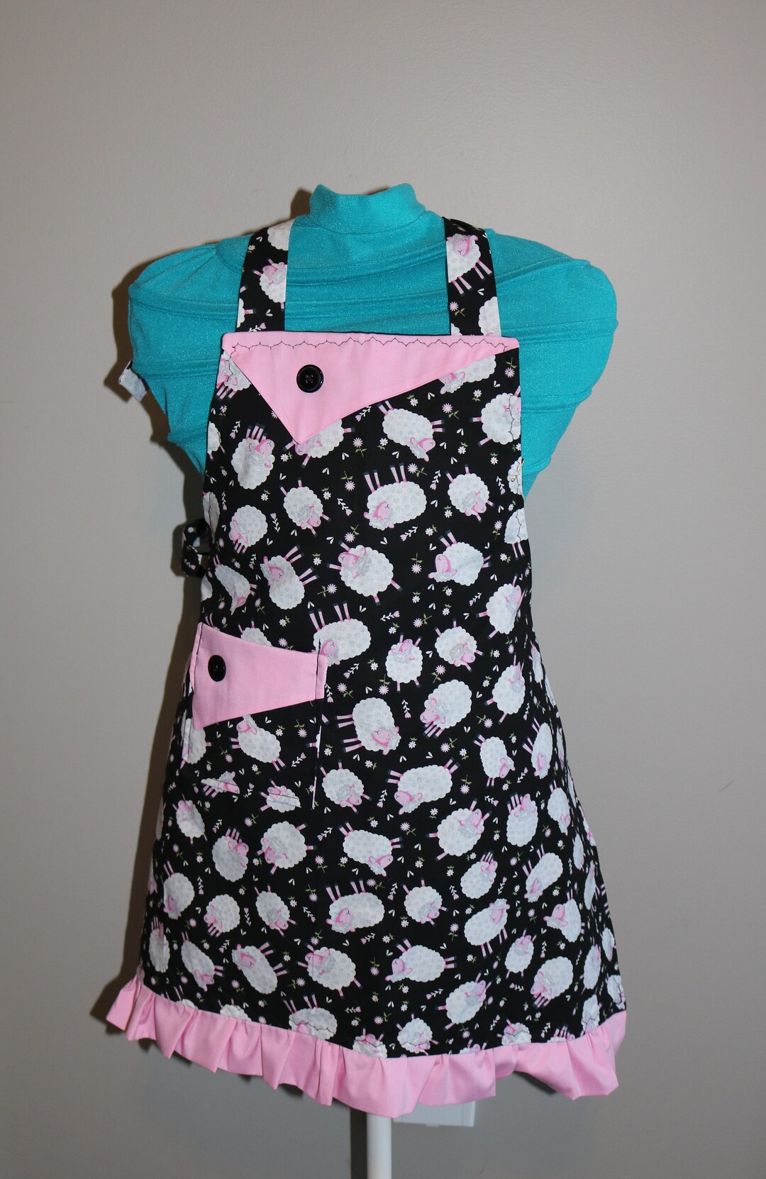 Adorable Sheep - Girl's Apron - Pocket - Ruffle - Lambs - Ewes - Ranch ...