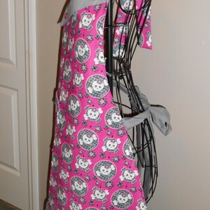 Pink and Grey Skull and Crossbones - Women's Apron - Ruffle - Pocket ...
