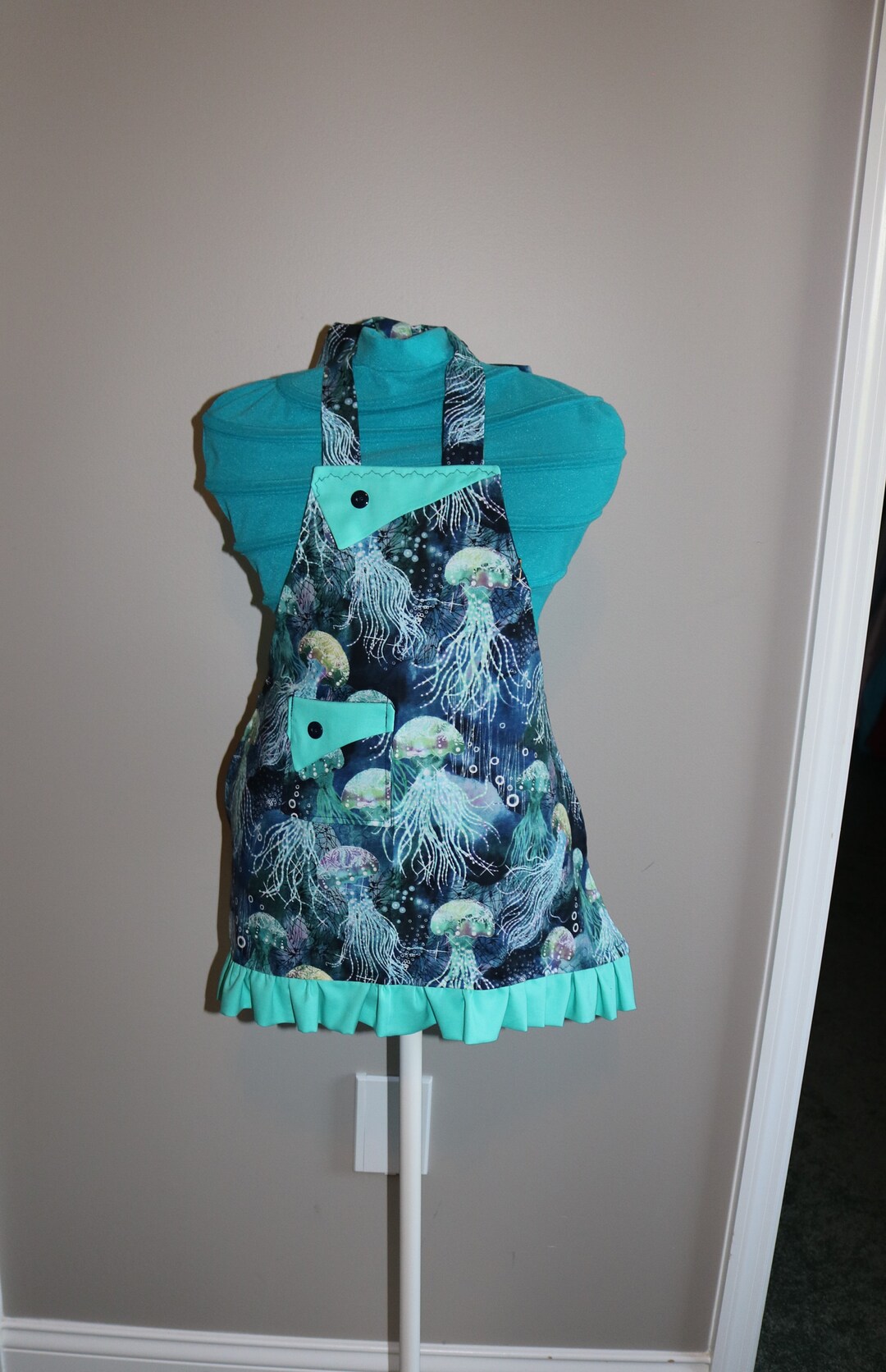 Jellyfish -girl's Apron - Pocket -ruffle - Ocean -sea - Etsy