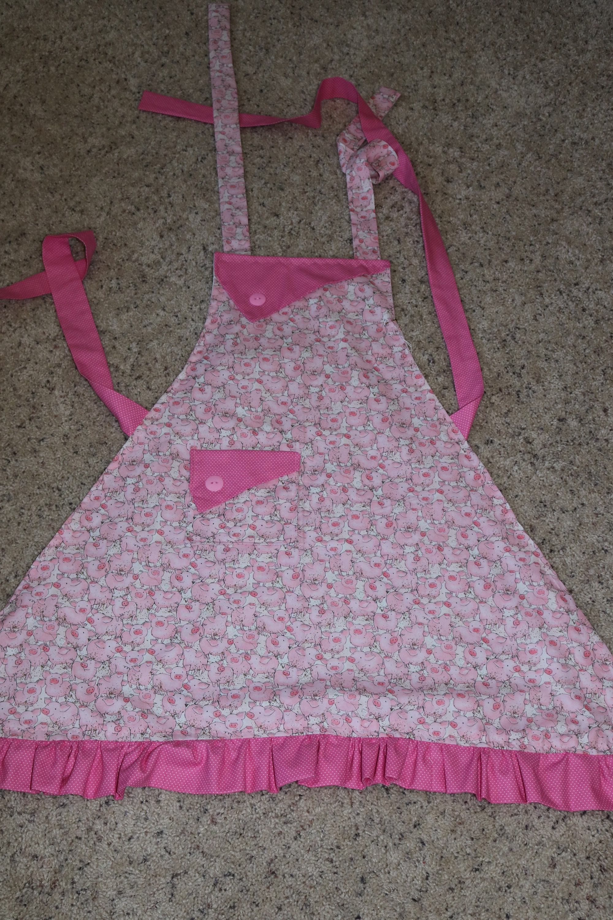 Cute Pink Pigs - Women's Apron - Pocket - Ruffle - Farmer - Hogs ...