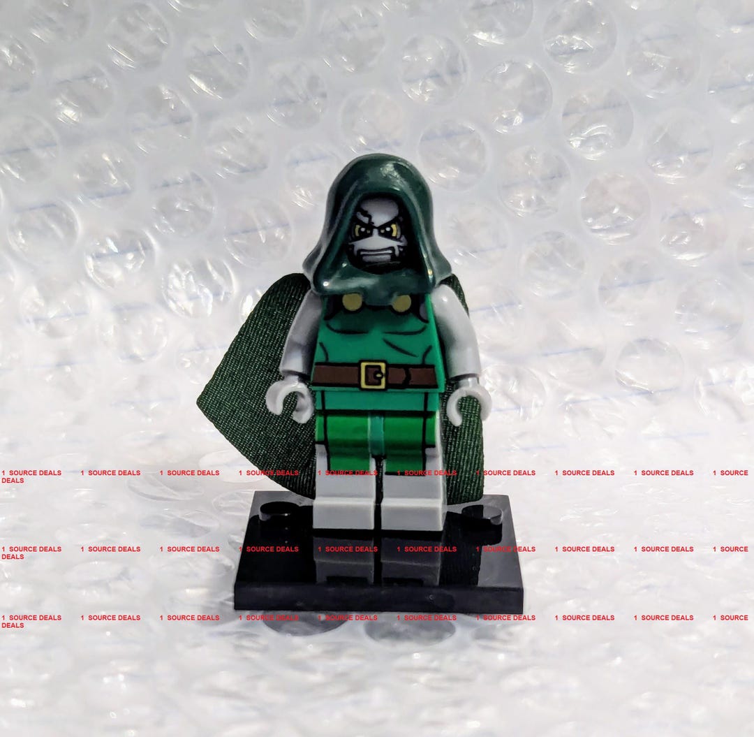 Doctor Doom Minifigure Classic Villain Dr. Doom Mini-figure Toy Mini ...