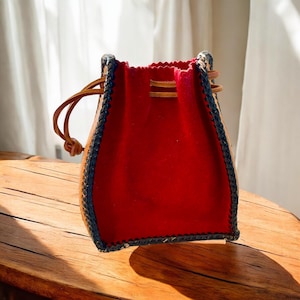 Vintage Pouch - Draw String Leather Pouch- Handmade Leather Bag - Etsy