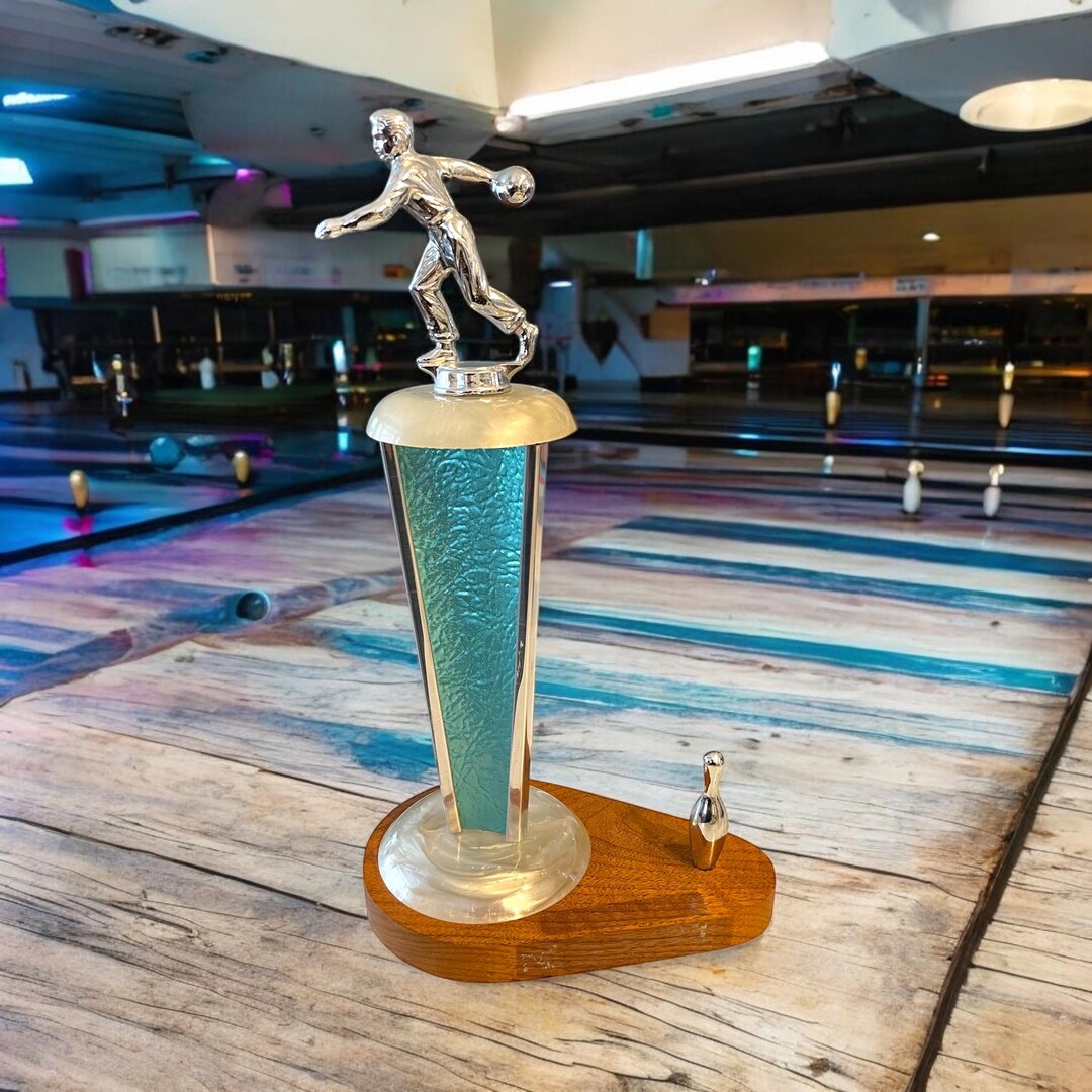 Vintage Retro Trophy - Vintage Award Trophy - Bowling Trophy - Etsy