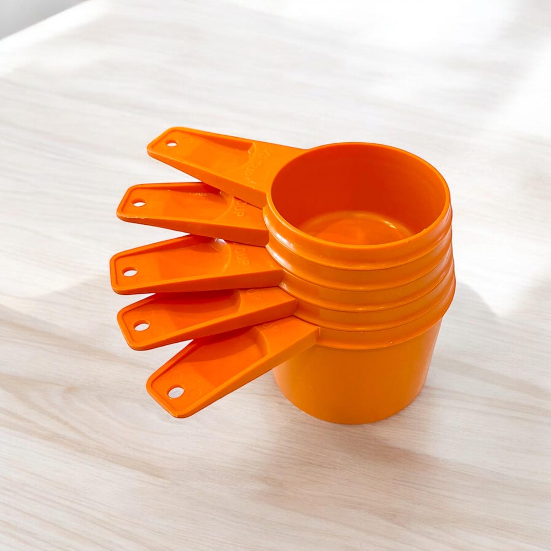 Vintage Tupperware Measuring Cups - Set of 5 - Etsy