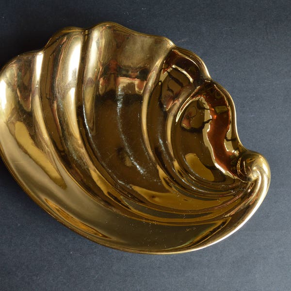 Shell Shaped - Etsy