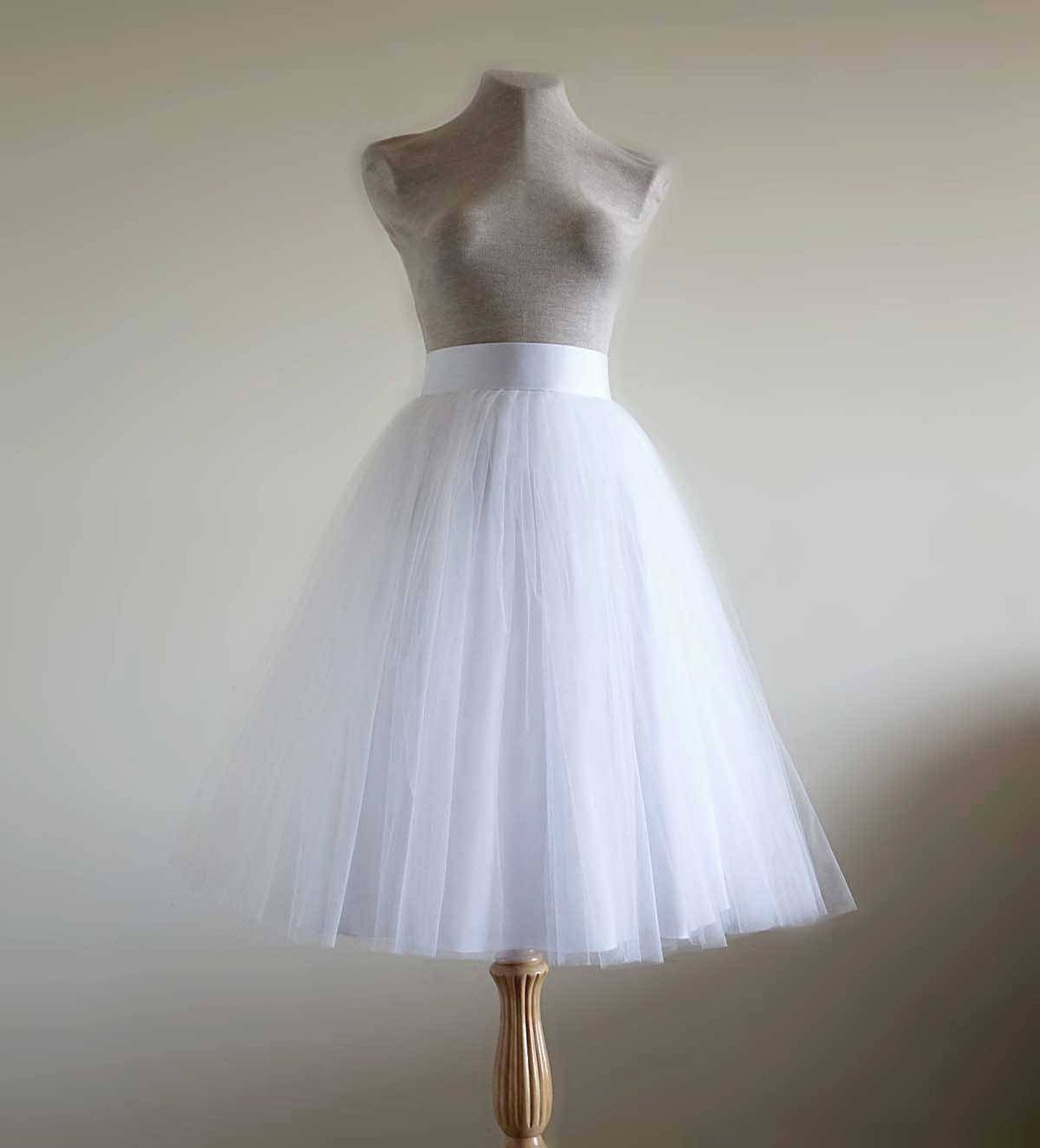 White Tulle Skirt . Wedding Tulle Skirt .tea Length Tulle - Etsy Israel