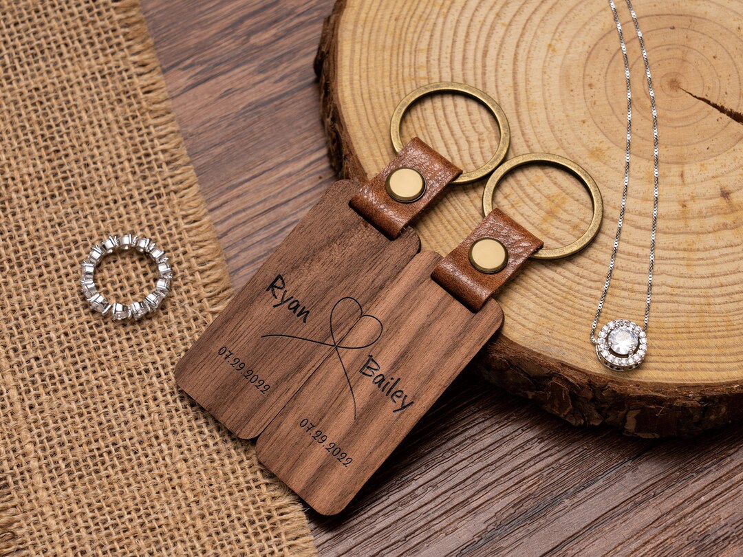 Personalised Wood Couple Keychain, Engraved Keyrings for Couple, Gift ...