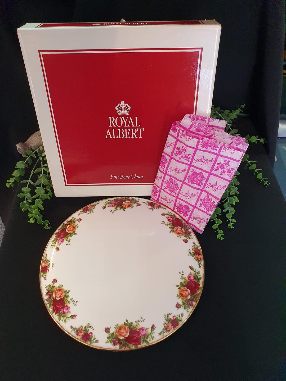 Royal Albert Old Country Roses Round Domed Cake or Cheese Plate ...