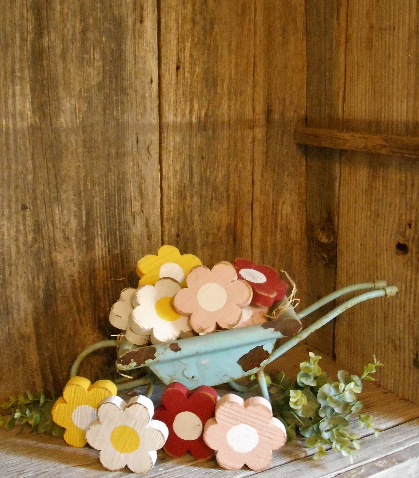3 1/2 Inch Wood Daisy Spring Tiered Tray Decor Wood Flower - Etsy