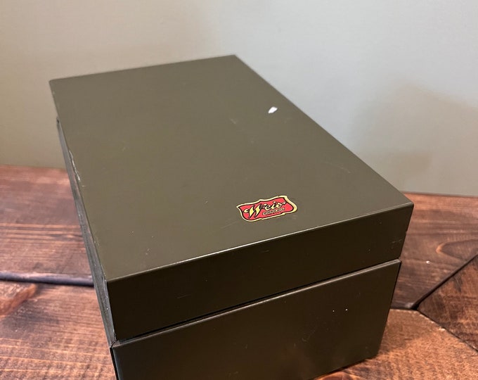 Green Weis Metal Filing 3' X 5" Index Card Box With Slide Card Holder ...