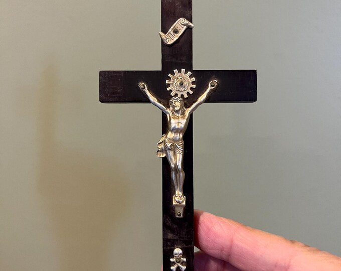 Vintage Ebony Wood Pectoral Cross Crucifix With Skull and Crossbones ...