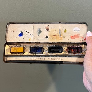 Antique Watercolor Tin, Devoe Water Colors Native American Indian ...