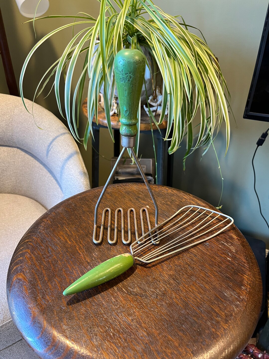 Chippy Green Vintage Primitive Farmhouse Kitchen Tools Spatula Masher ...