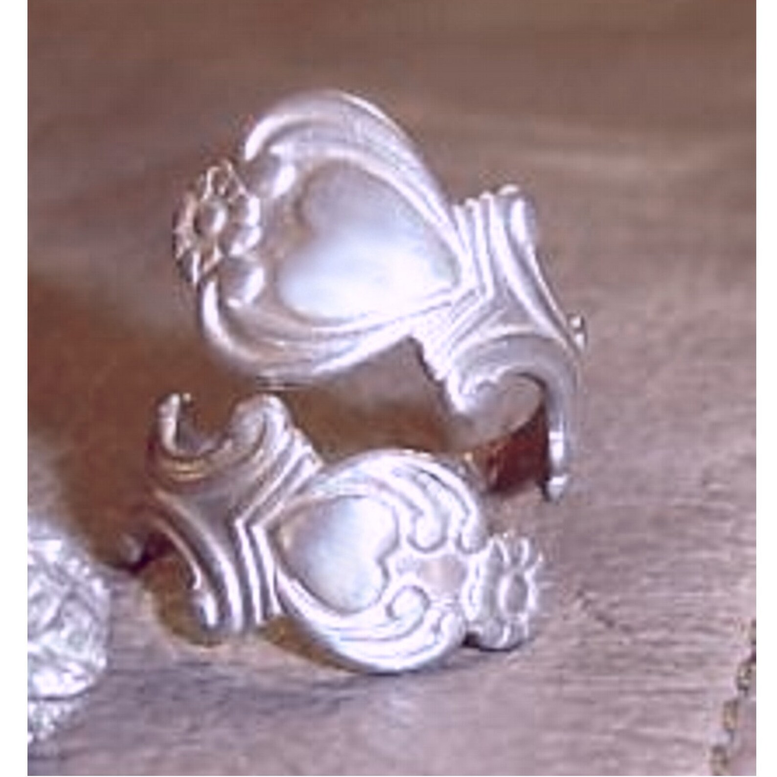 Sterling Silver TREASURED HEART Ring - AVON 1975 - Authentic Vintage - Etsy