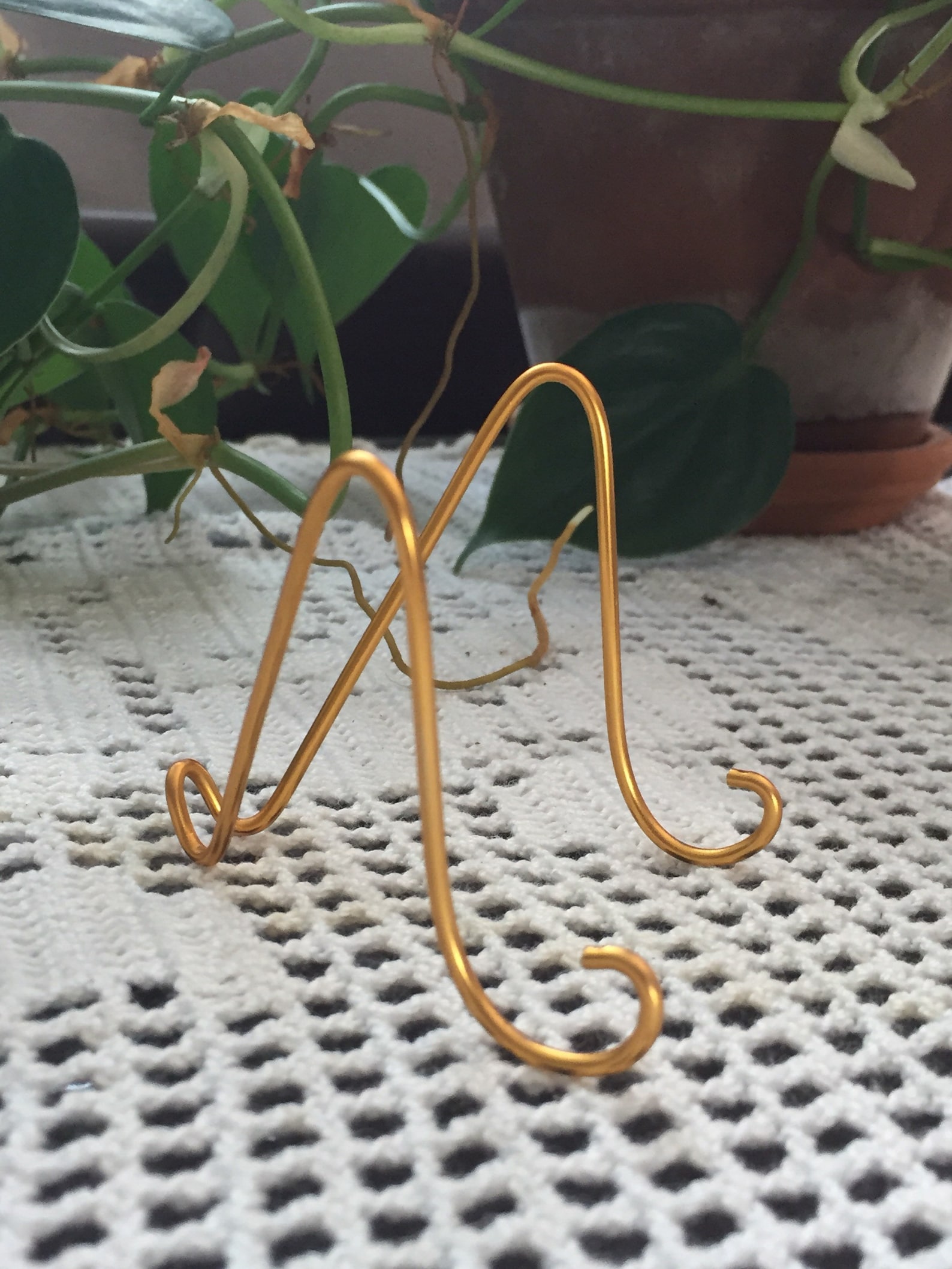 30 Pk Gold Medium 4x4 TILE Mini Holders Stand Easel Tiles 4x4 1/4 ...