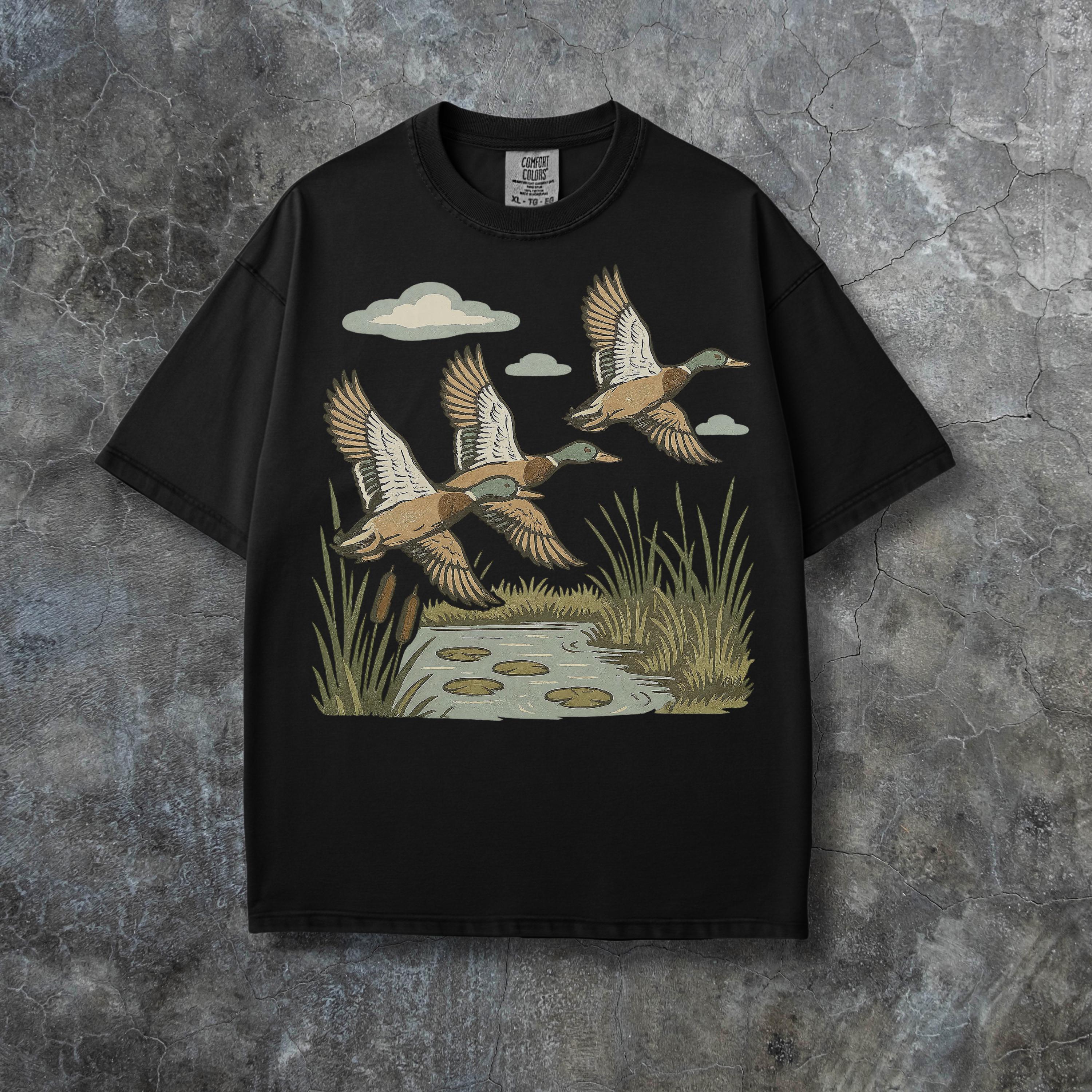Vintage Duck Graphic Tee for Bird Lover Gift, Retro Wildlife Naturecore ...