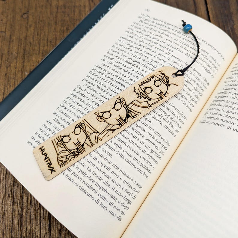 KPOP Demon Hunters Wooden Bookmarks – Huntrix Rumi, Zoey & Mira Ramen ...