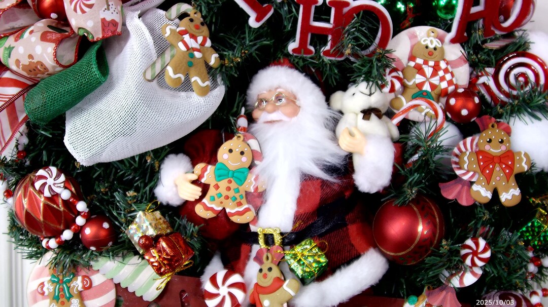 Santa Claus With Gingerbread and Teddy Bear Helpers - Etsy