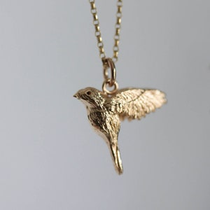 Robin Bird Gold Necklace - Etsy