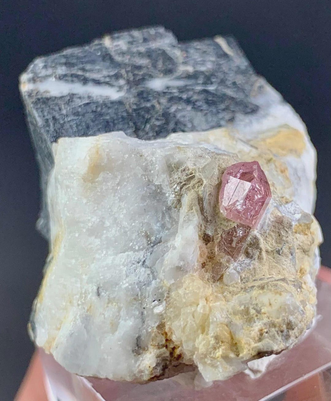 258 CT Beautiful Transparent Pink Topaz Specimen From Katlang Pakistan ...
