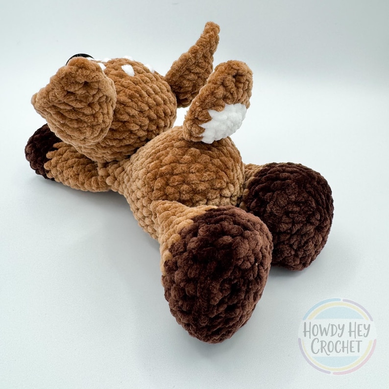 Crochet Deer Plushie | Handmade | Chenille Yarn | Glittery Eyes - Etsy