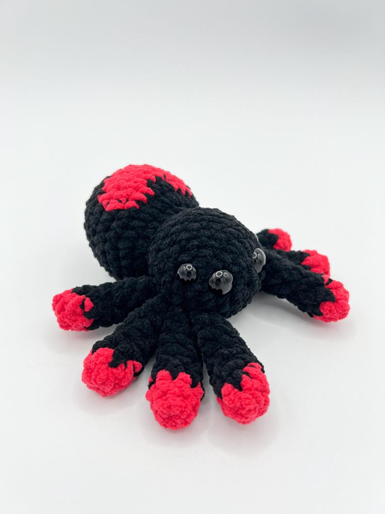 Crochet Spider Plushie Custom Colors Soft Chenille Yarn Etsy