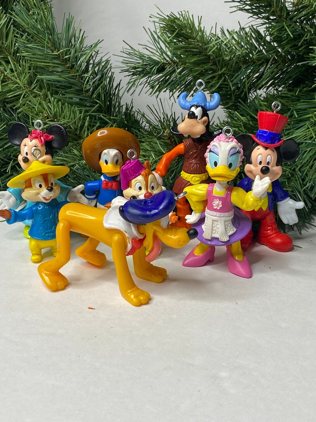 Mickey & Friends Epcot Center Disney Christmas Ornaments Cake Toppers ...