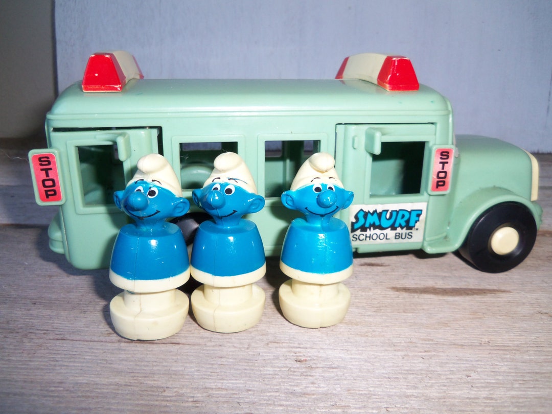 Smurf School Bus With 3 Smurf Figures Wallace Berrie 1982 - Etsy