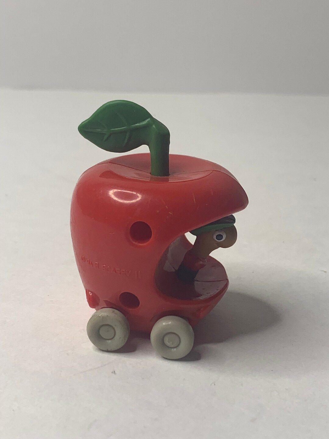 The Busy World of Richard Scarry Lowly Worm in Apple 2" Tall 1995 ...