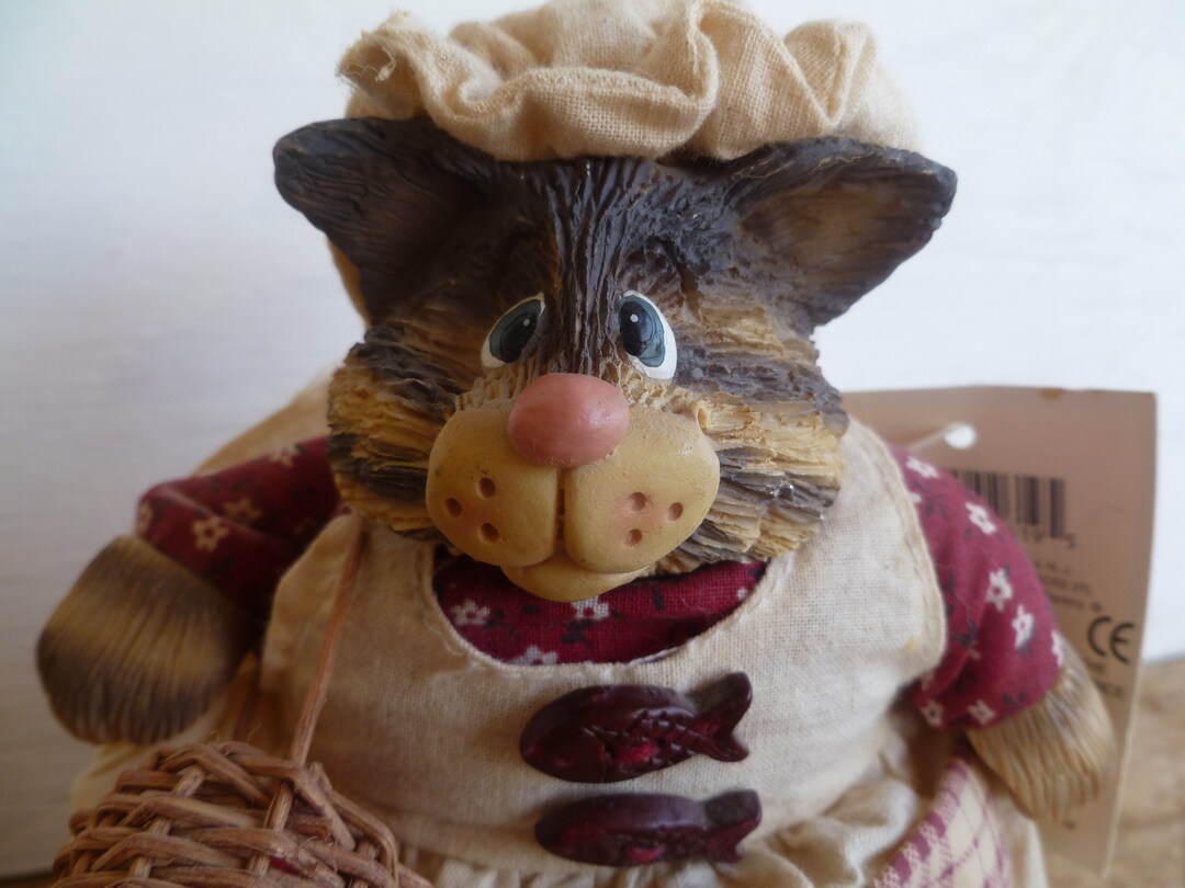 Russ Berrie Plush Cat Kitten "the Country Folks, Zelda" Shelf Sitter W ...