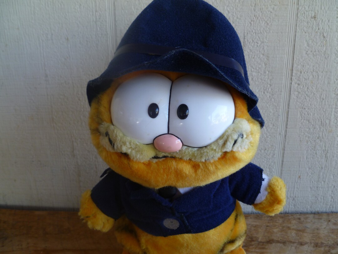 Garfield Plush VINTAGE Flatfoot Constable Police Cop 1981 - Etsy