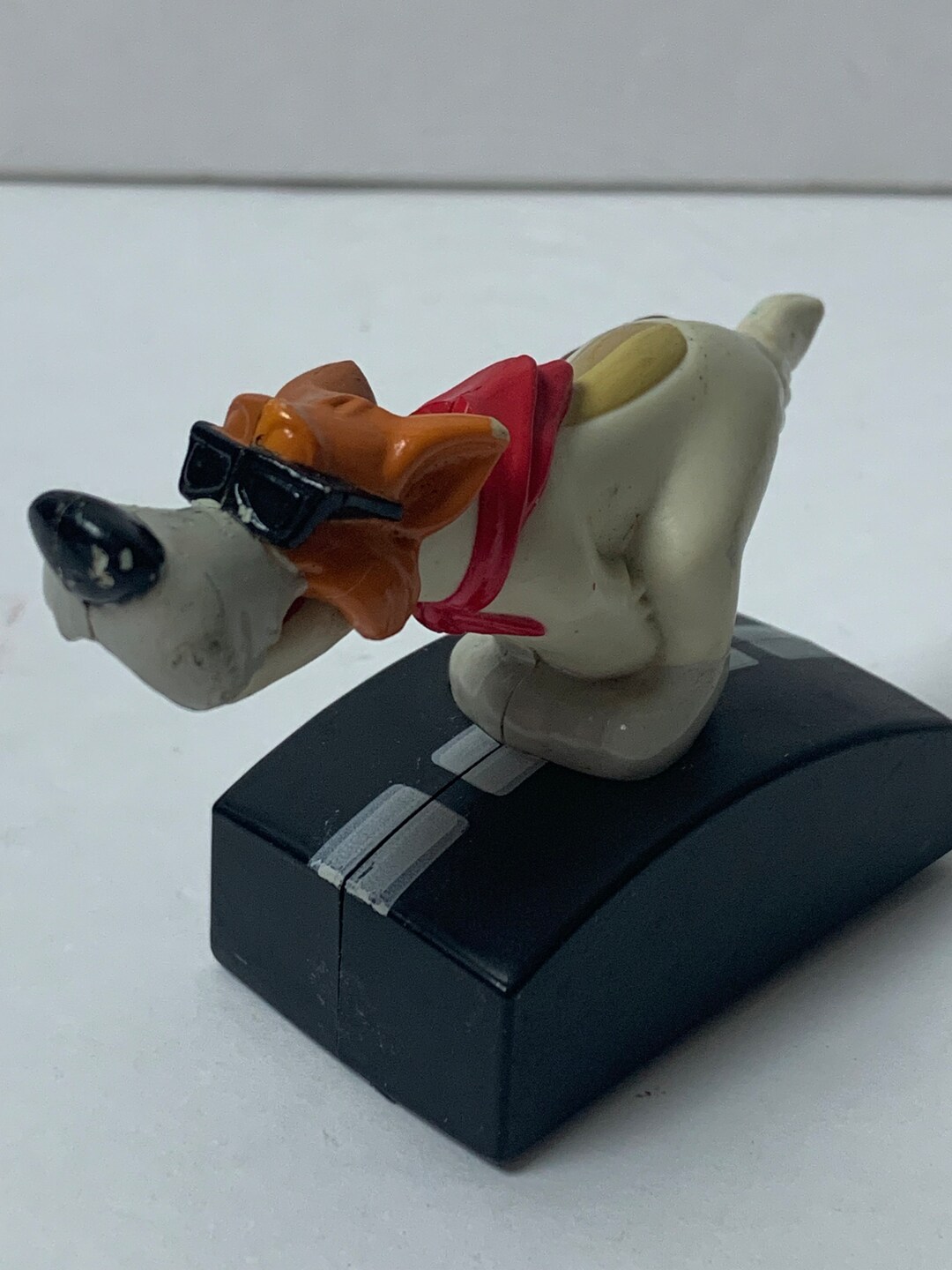 Oliver and Company Dodger Burger King Kids Meal Cake Topper 2.5" Tall ...