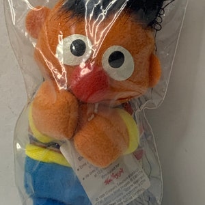 Sesame Street Mini Beans Ernie Mini Cloth Doll Kellogg's New in Package ...