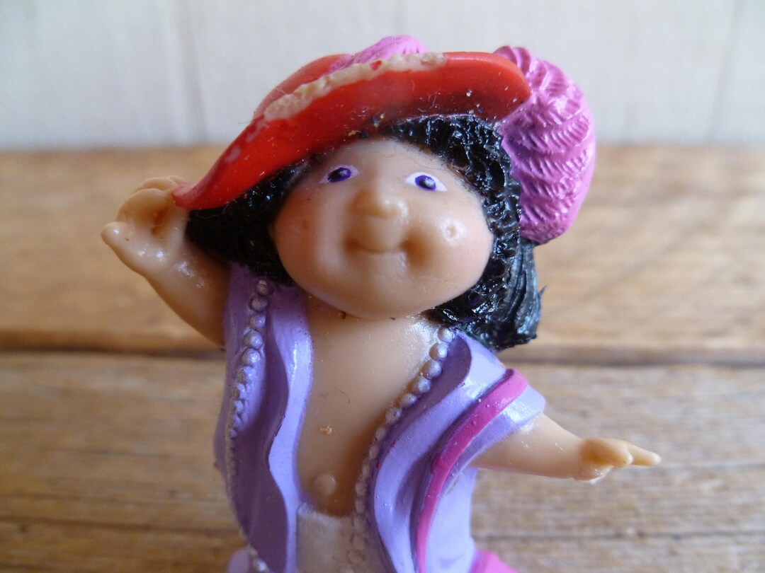 Cabbage Patch Kids Miniature Figurine Playing Dress up 2.5" Tall 1984 ...