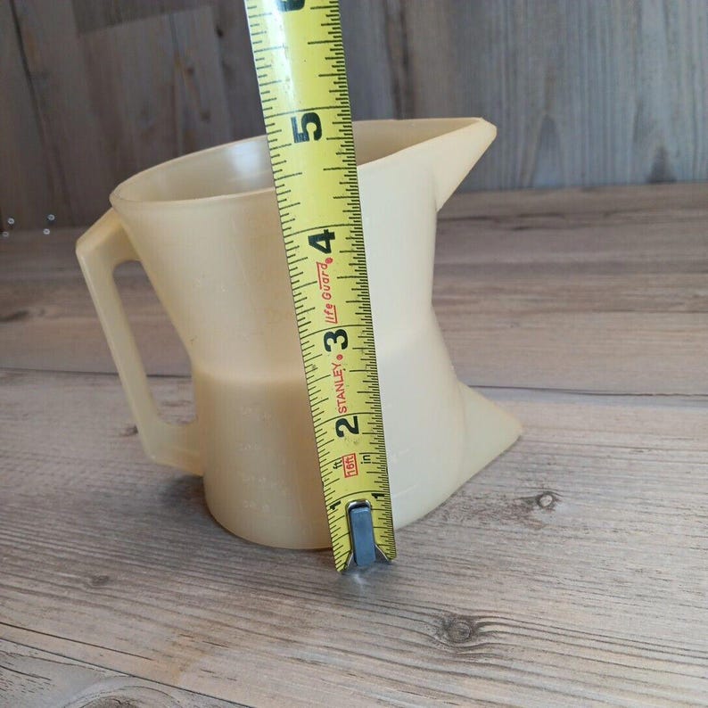Vintage Measuring Cup With Measurements - Etsy