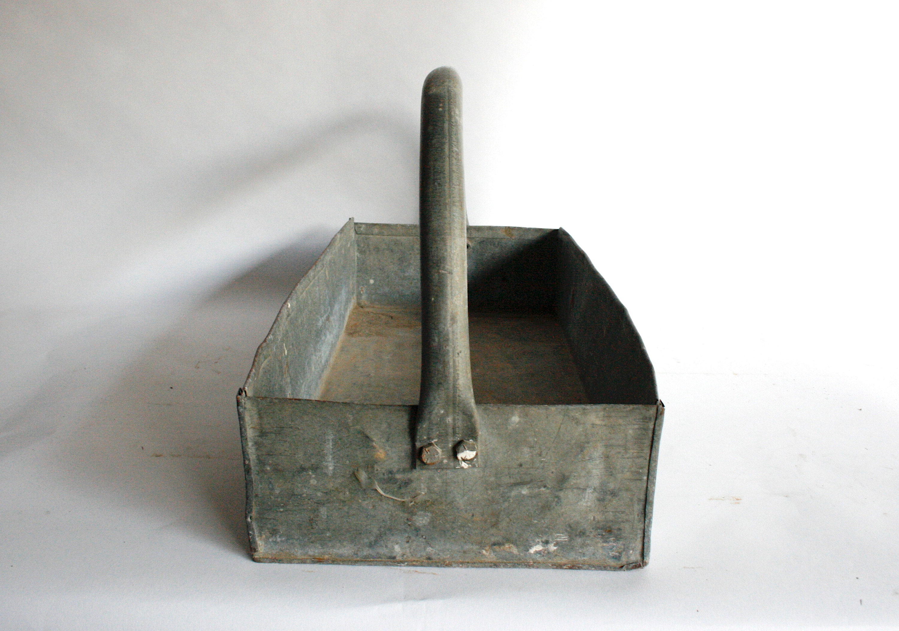Vintage Galvanized Metal Tool Caddy ... Primitive Rustic Plant - Etsy