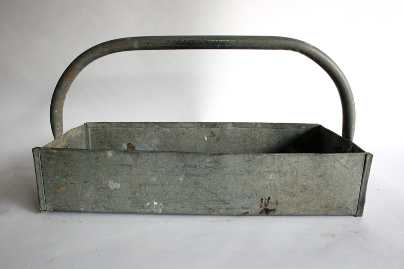 Vintage Galvanized Metal Tool Caddy ... Primitive Rustic Plant Holder ...