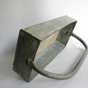 Vintage Galvanized Metal Tool Caddy ... Primitive Rustic Plant Holder ...