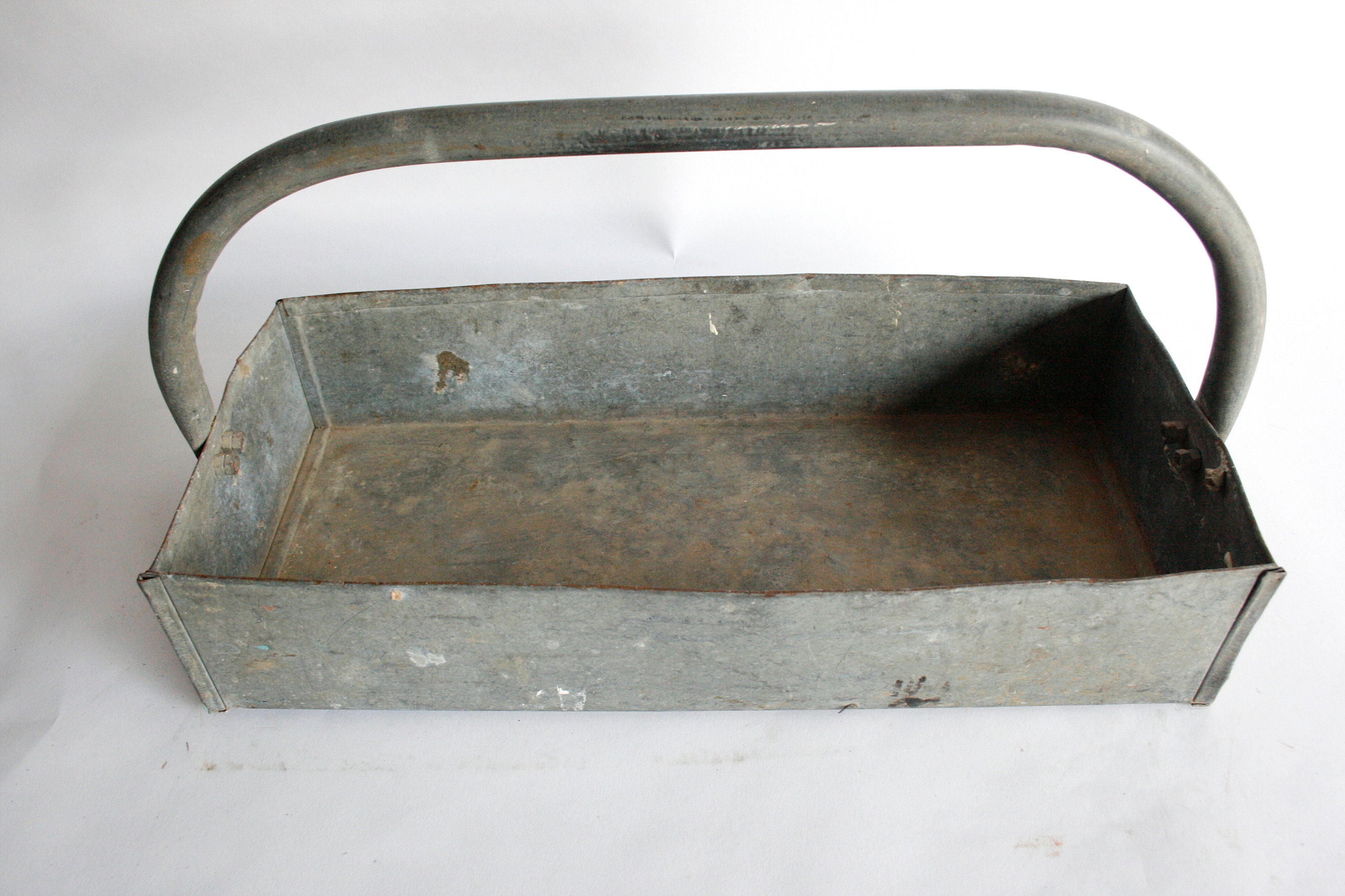 Vintage Galvanized Metal Tool Caddy ... Primitive Rustic Plant Holder ...