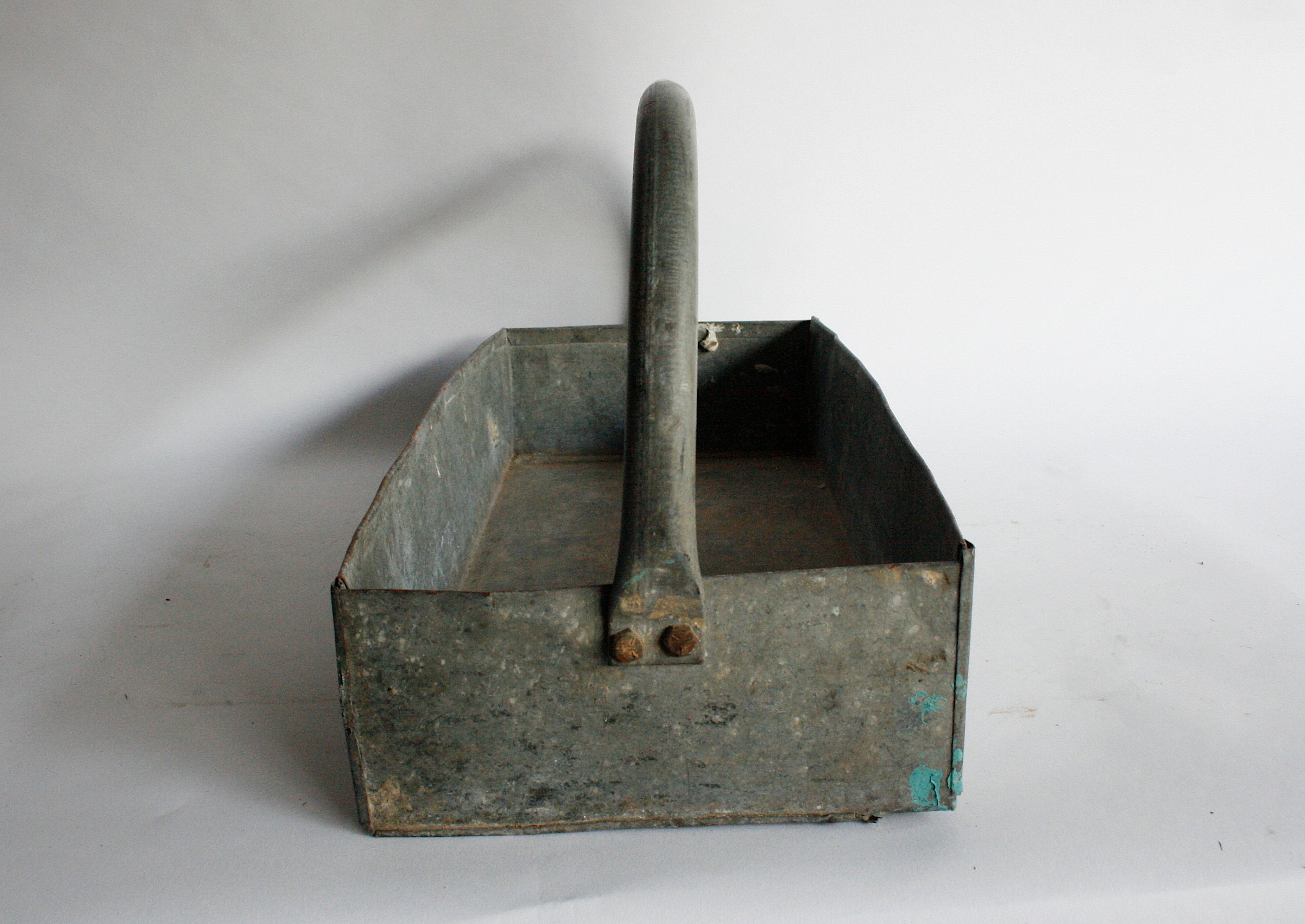 Vintage Galvanized Metal Tool Caddy ... Primitive Rustic Plant - Etsy