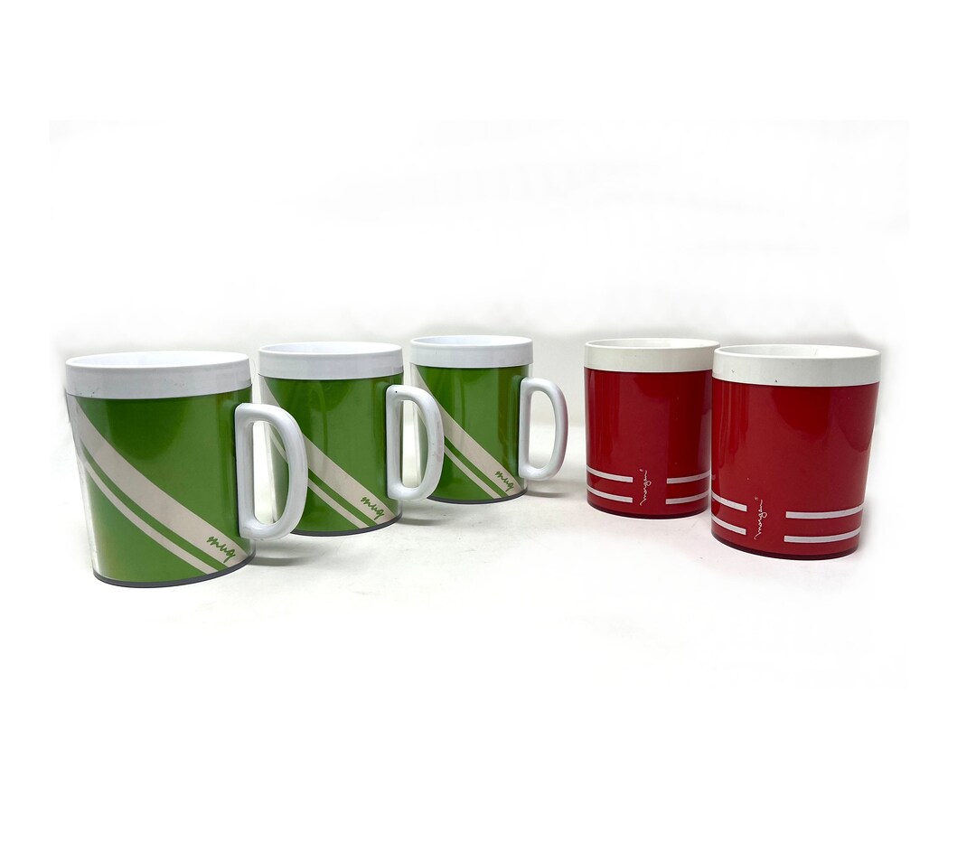 Vintage Mixed Set Thermal Cups ... Morgan Designs and Thermo-serv Mugs ...