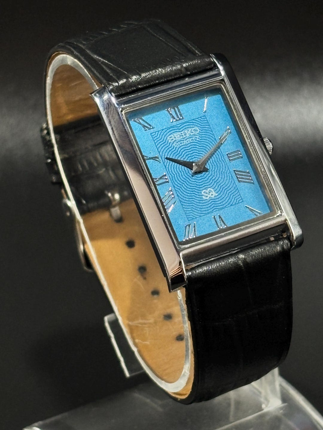 Vintage Seiko Quartz Tank Watch: Slim Stainless Steel, Sky Blue Dial - Etsy