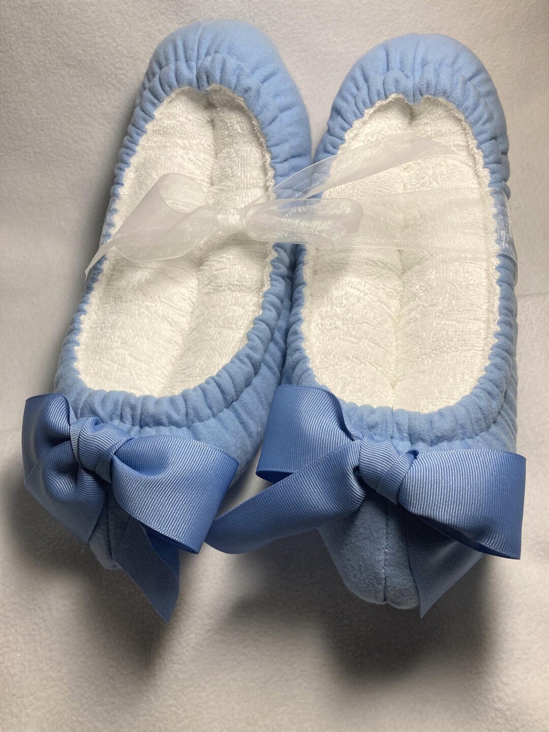Powder Blue W/ Bows Super Puffy Ice Skate Skating Soakers Blade Covers ...