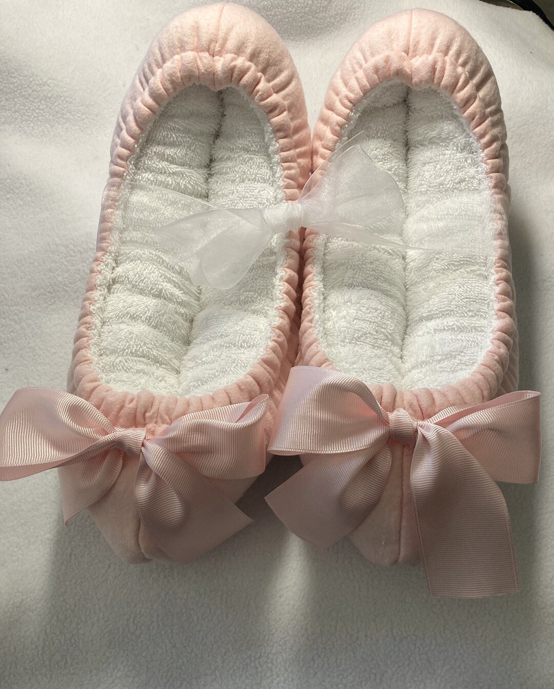 Pale Pink W/ Bows Super Puffy Ice Skate Skating Soakers Blade Covers ...